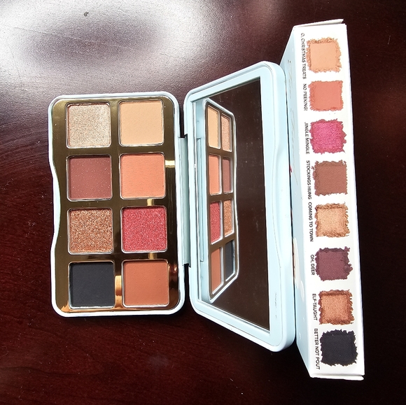 Too Faced | Makeup | Two Faced Eight Pod Eyeshadow Pallet New In Box ...